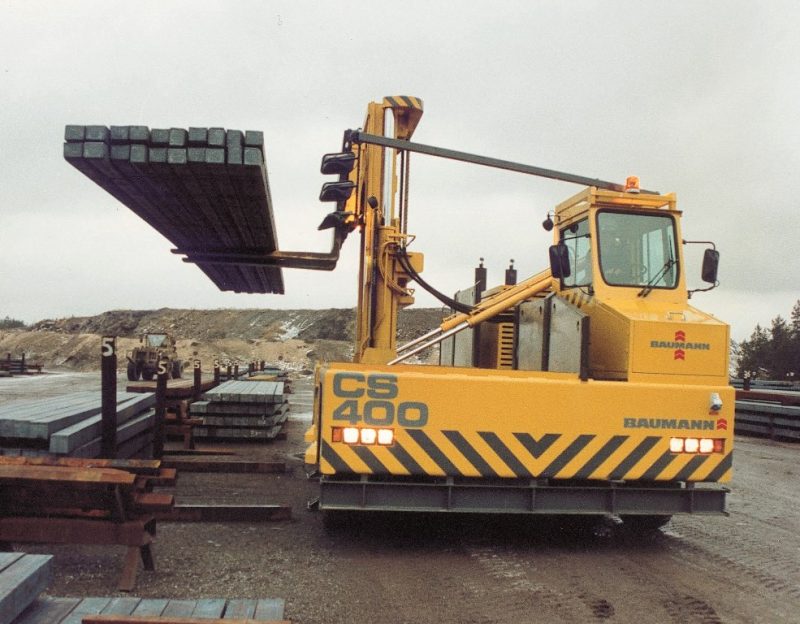First sideloader over 40 tonnes capacity - Baumann Sideloaders UK